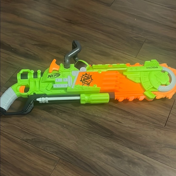 Nerf | Toys | Nerf Zombie Strike Chainsaw Blaster Green And Orange ...